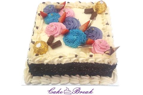Egg Free Square Birthday Cakes In Oldbury - Cake Break